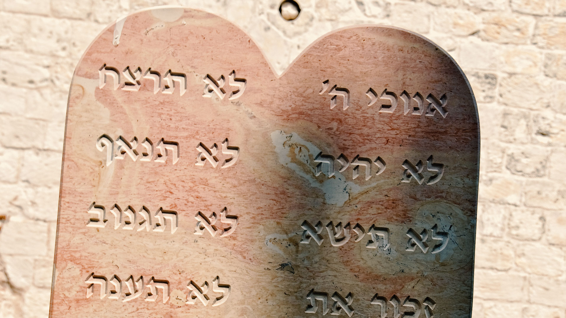Oklahoma Voters Say 'No' to Ten Commandments Measure | CBN News