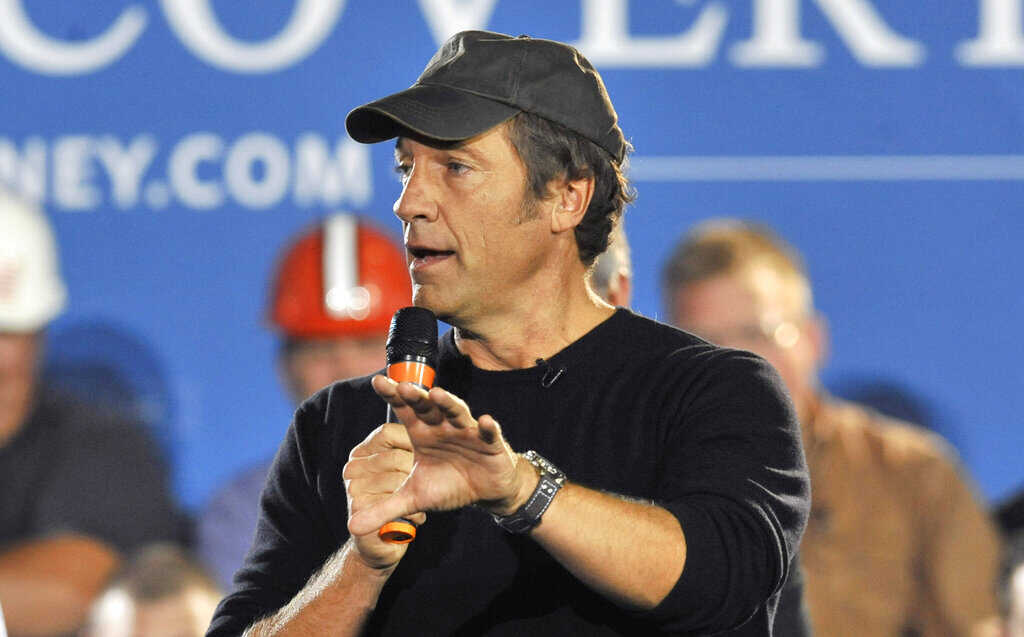 Mike Rowe Explains Why He's Against Cancelling Student Debt | CBN News